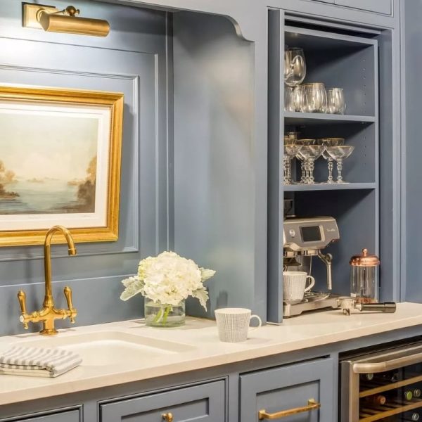 Small Home Bar Ideas That Will Make You the Life of the Party - Homilo